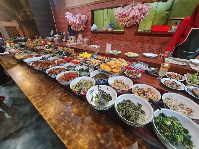 Exploring the Culinary Treasures of Bandung: A Guide to Must-Try ...
